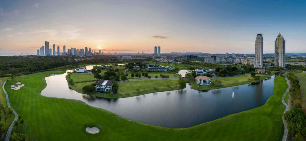 Santa Maria Golf & Country Club - The Panama Link